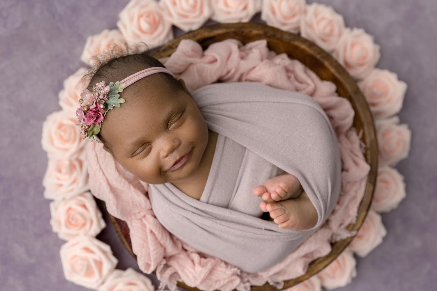 24 Floral Themed Newborn Photos